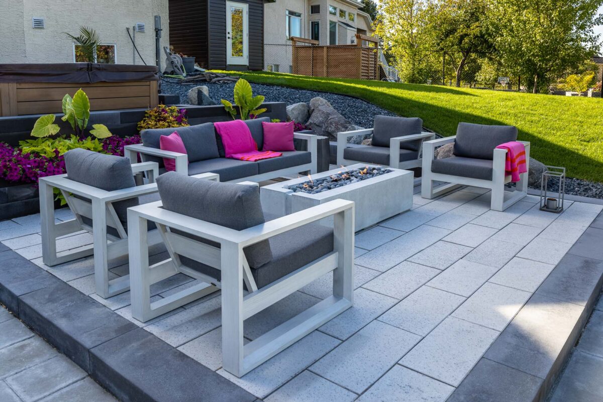 Home - Hardscapes | Stunning Meeting Functional